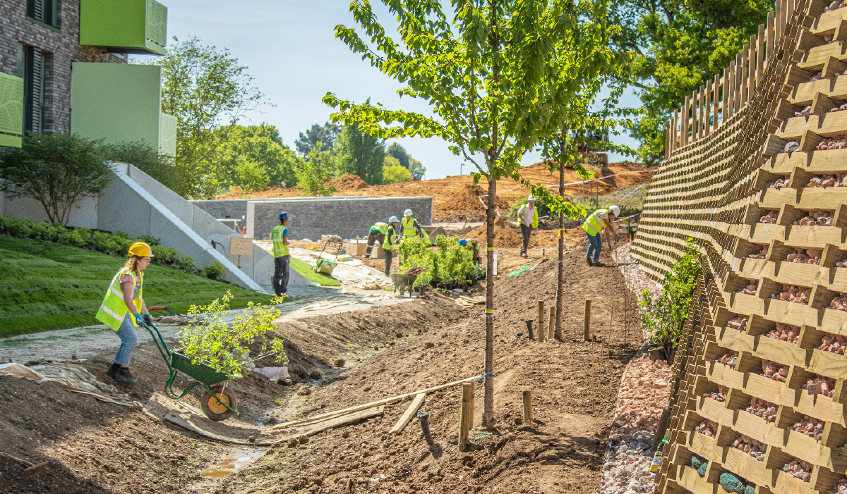 3D design to help a volunteer workforce