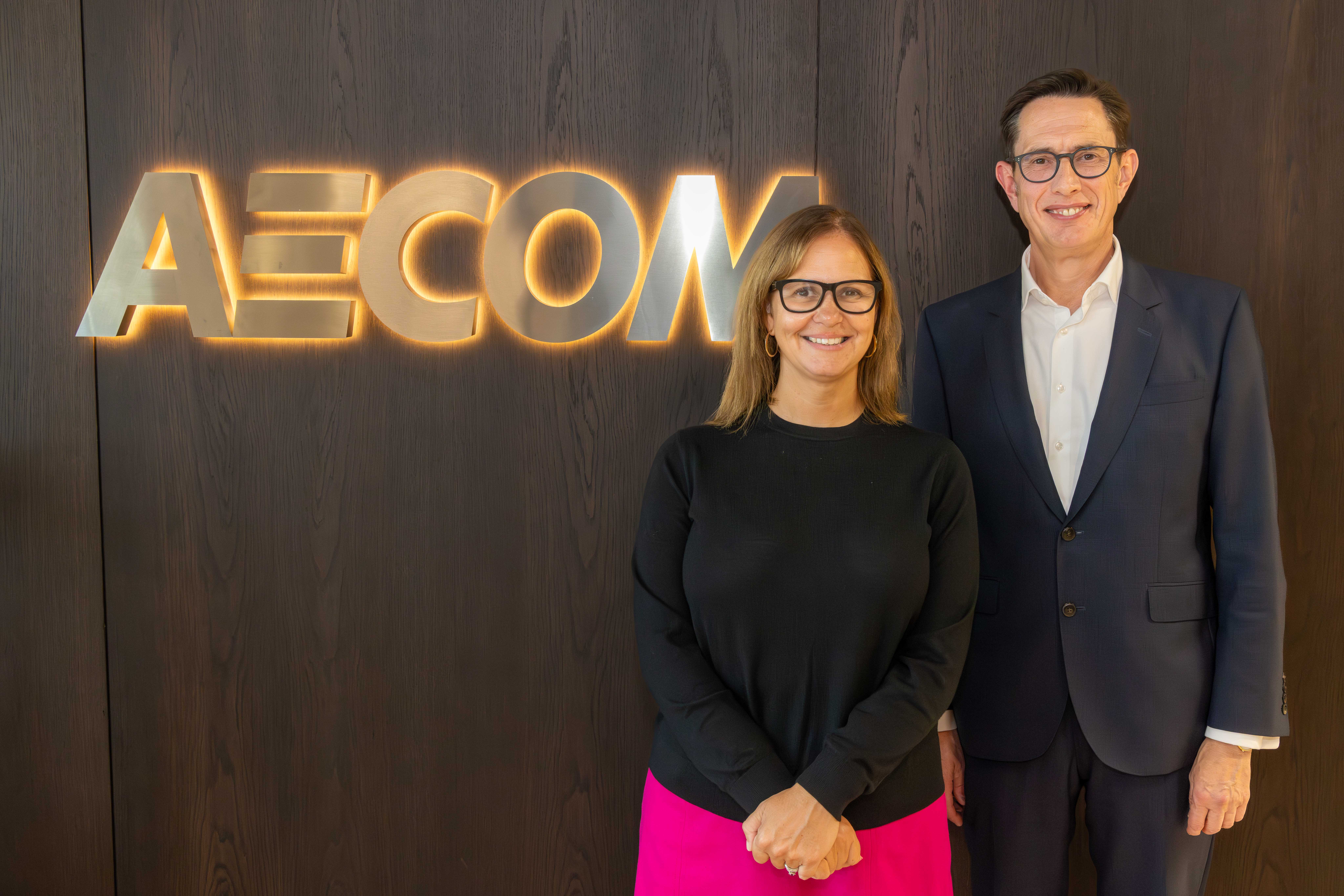 AECOM officially opens new Bristol base
